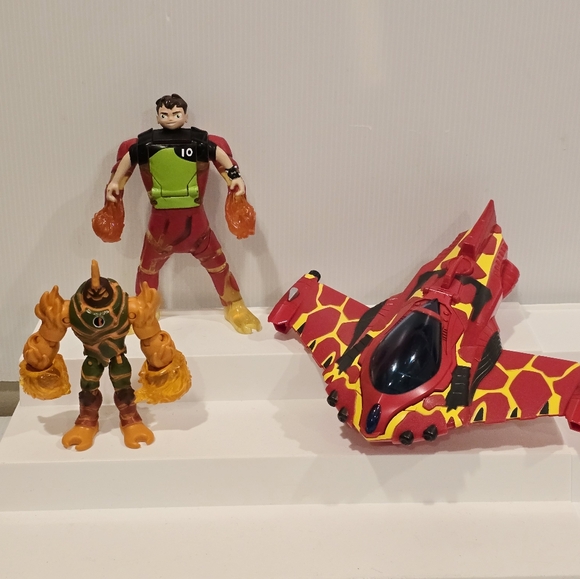 Cartoon Network | Toys | Ben Heatblast Transforming Hot Shot Action ...